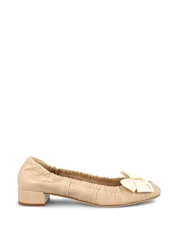 Prada Decollete - Beige