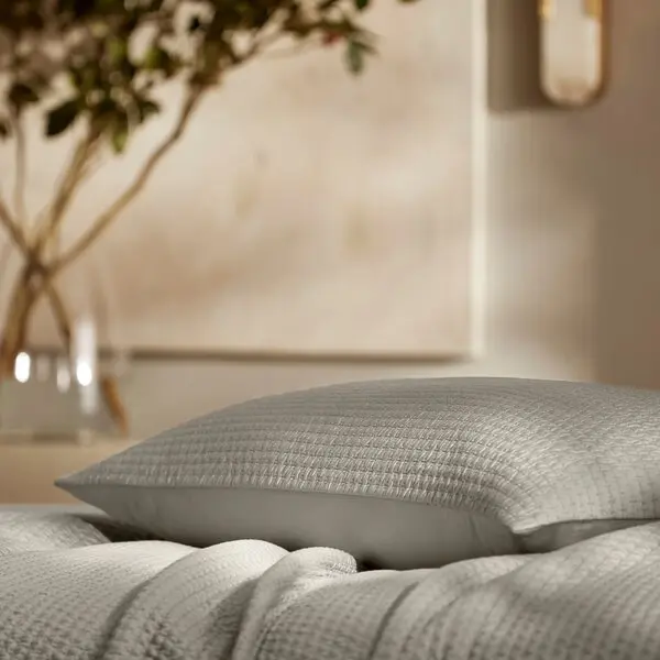 BOLL & BRANCH Signature Textured Stitch Quilted King Sham