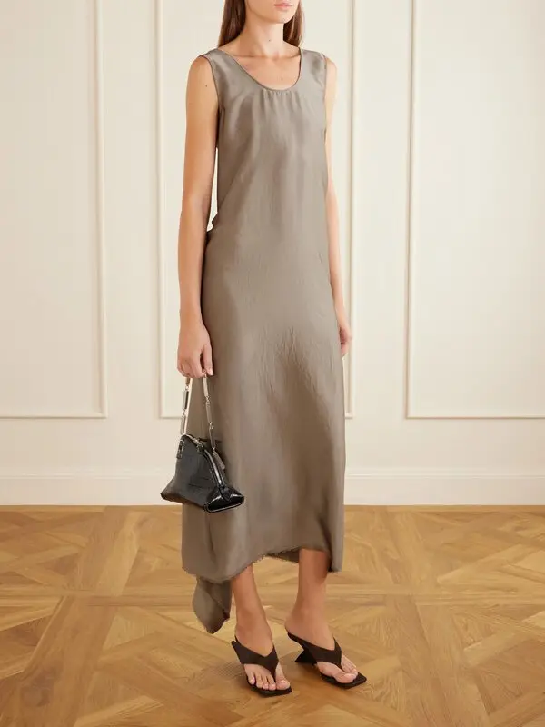 Attico La Scala Asymmetric Clutch