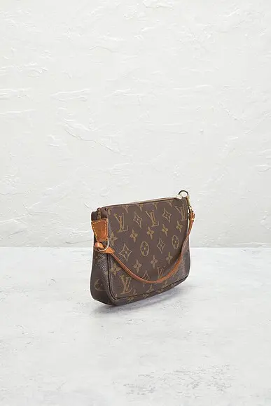 LOUIS VUITTON Monogram Pochette Accessoires Shoulder Bag - Brown