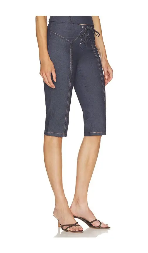 BY.DYLN Tariq Capri Jeans In Blue