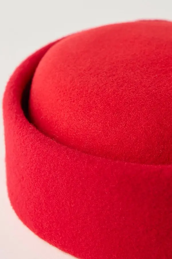 LEMONADE COLLECTIVE Jackie Velvet Hat - Cherry