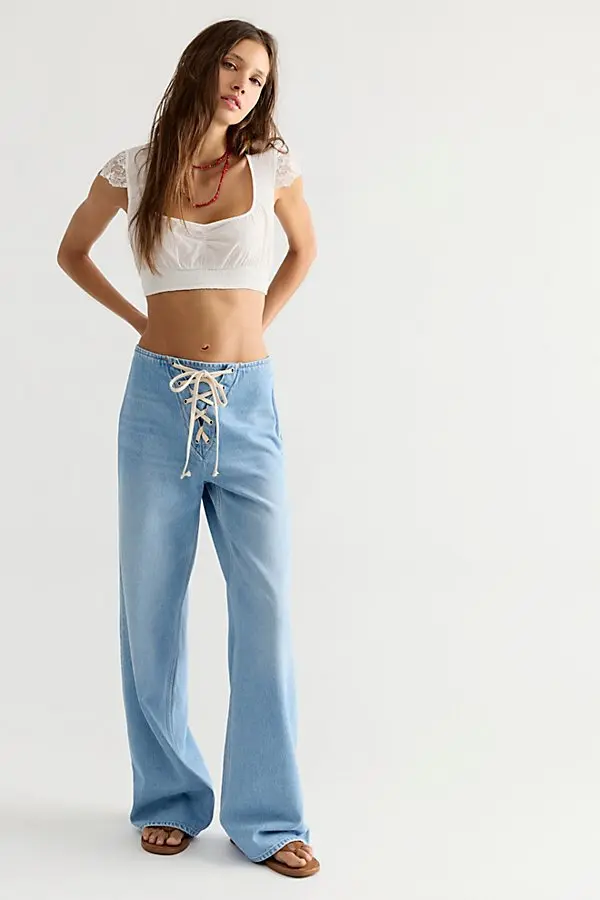 MOTHER Snacks! The Laced Up Smoothie Sneak Jeans