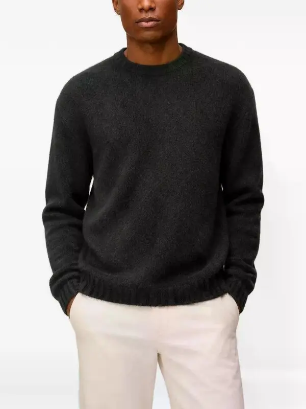 RETORI Retro Crew-neck Sweater