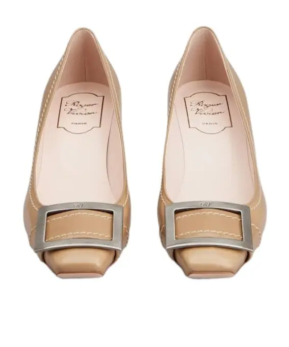 ROGER VIVIER Trompette Pumps In Patent Leather