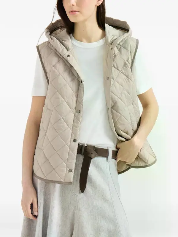 Brunello Cucinelli Lightweight Matte Nylon Quilted Vest With Hood - Neutrals
