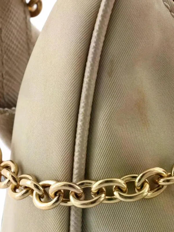 Prada Re-edition 2005 Shoulder Bag Tessuto - Neutrals