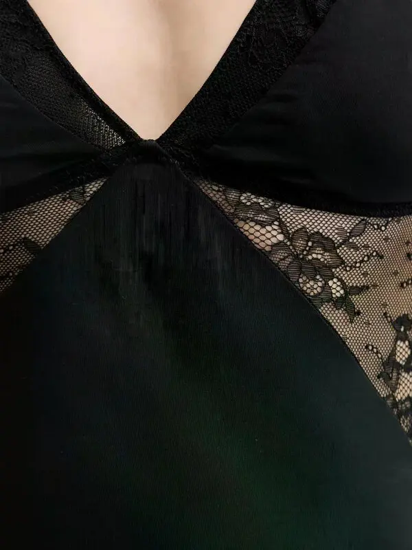 GESTUZ Lace Bodysuit