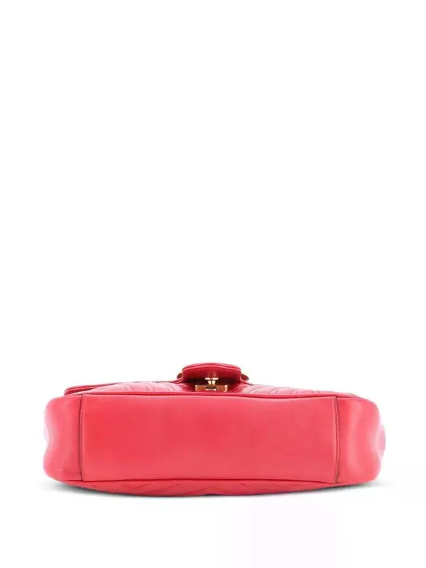 Gucci Matelasse Leather Shoulder Bag - Red