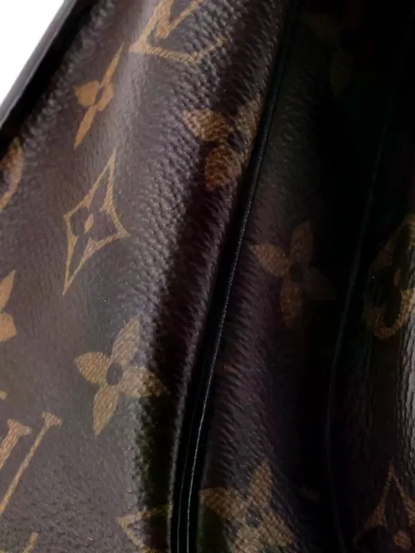 LOUIS VUITTON Passy Monogram Canvas Crossbody Bag - Brown