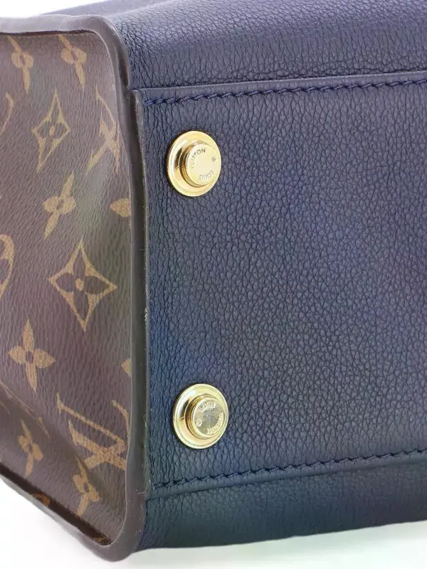 LOUIS VUITTON On My Side Leather With Monogram Canvas Mm Tote Bag