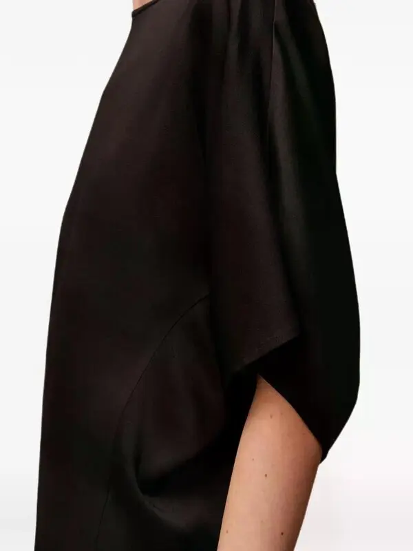 RETORI Satin Keyhole-back Blouse