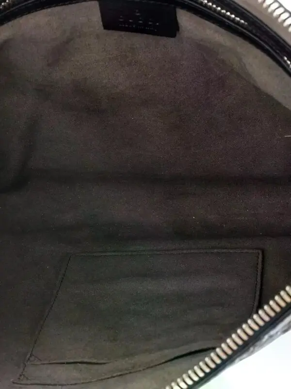 Gucci Signature Soft Wristlet Clutch Bag