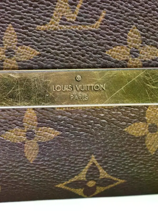 LOUIS VUITTON Monogram Canvas Mm Crossbody Bag - Brown