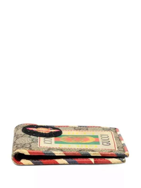 Gucci 2000-2015 Gg Supreme Ufo Bifold Wallet Small Wallets