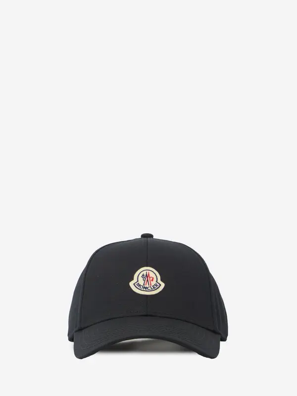 Moncler Baseball Cap With Embroidered Logo - Nero