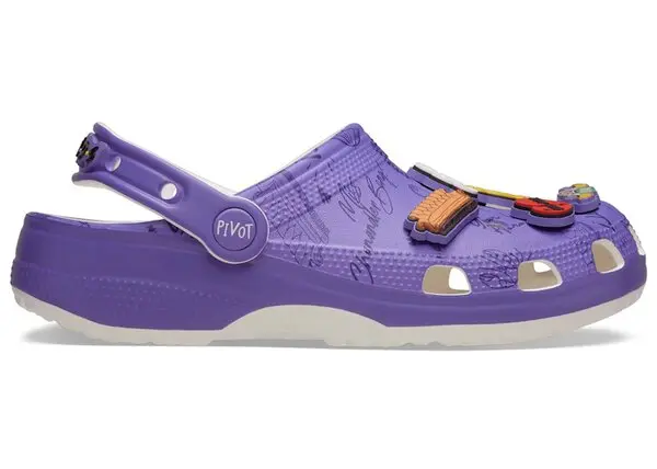 CROCS Classic Clog Friends