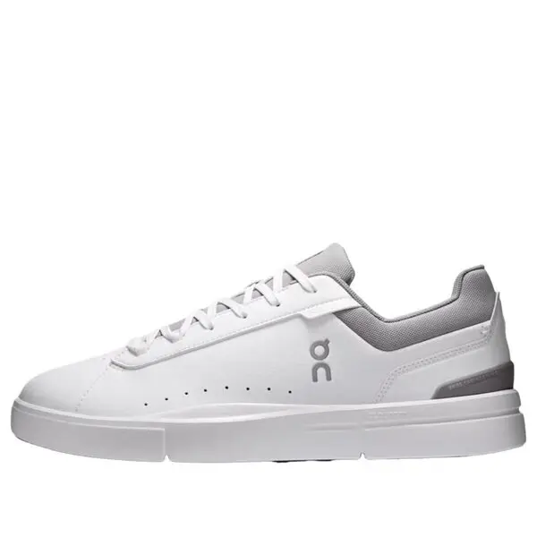 On The Roger Advantage Sneakers - White/ore