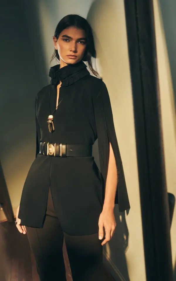 PEPA POMBO Petali Jacket With Ruffled Collar - Black