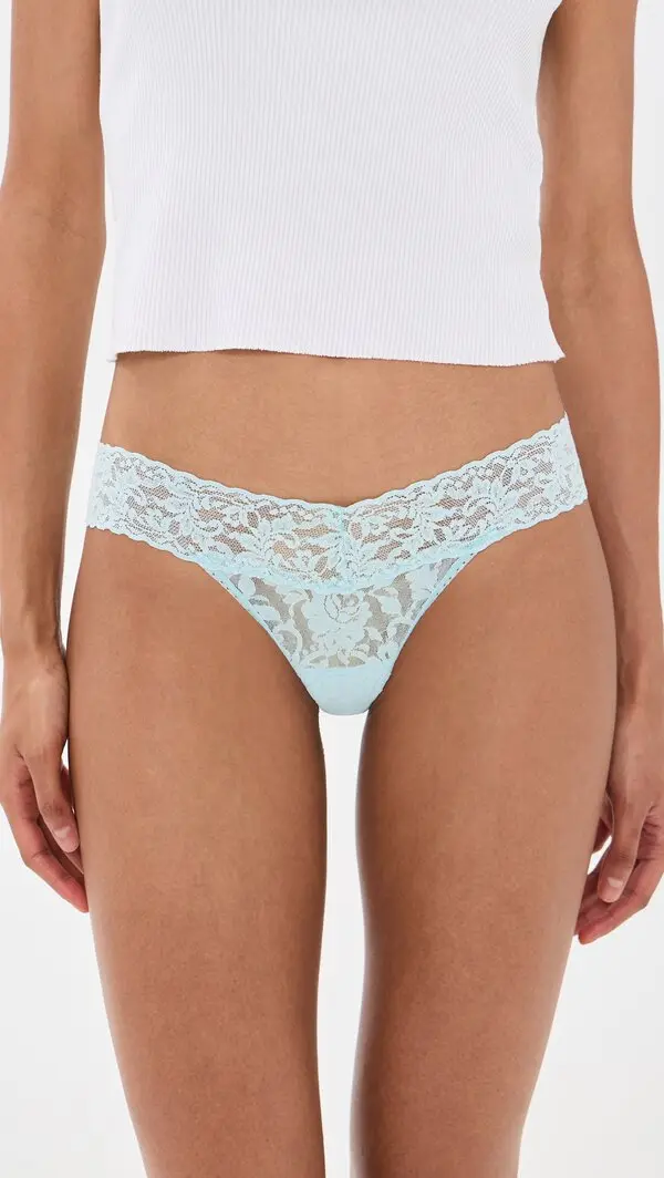 Hanky Panky Signature Lace Low Rise Thong Panties 5 Pack