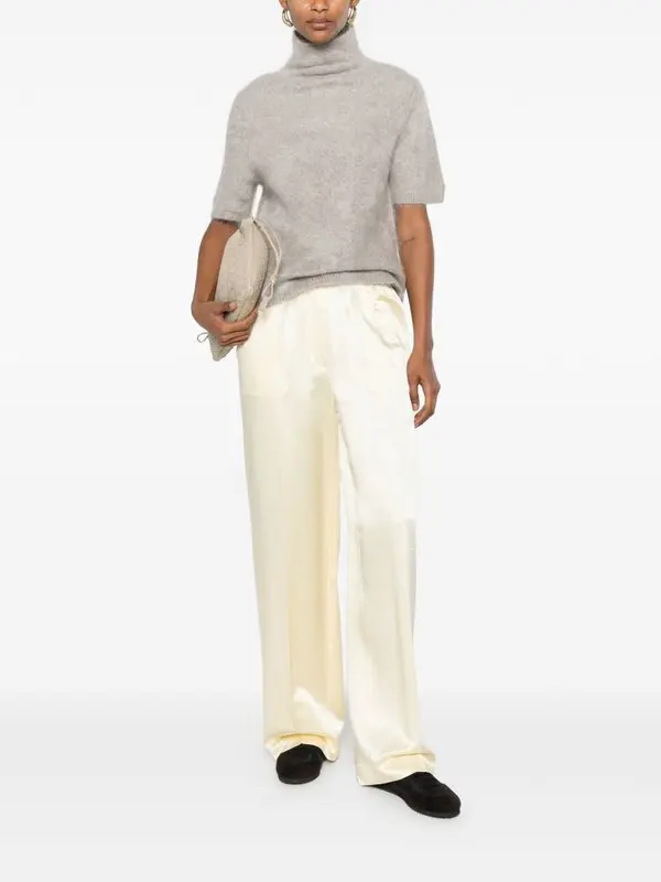 Soft Goat Cashmere Turtle Neck Sweater