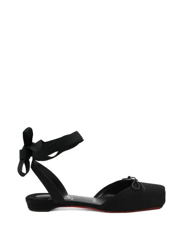 CHRISTIAN LOUBOUTIN Cassia Lace Up Flat Sandals - Black