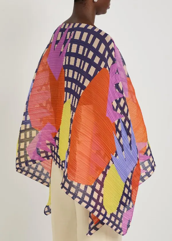 Issey Miyake Printed Pleated Woven Stole