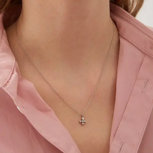 SPERO LONDON Sterling Natural Textured Pendant Necklace With Crystal - Silver