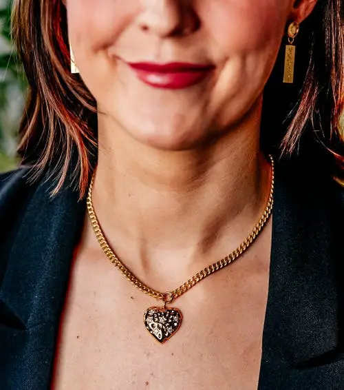 LONI PAUL JEWELRY Big Heart Necklace