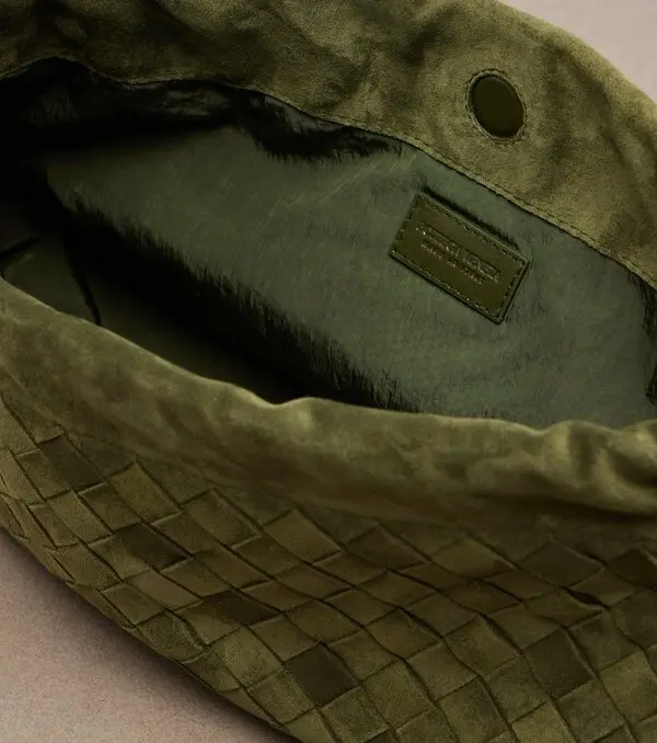 Bottega Veneta Giorno Intrecciato Suede Crossbody Bag - Green