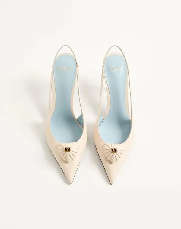 Valentino Garavani Coeur Royal Slingback Pumps In Kidskin - Butter