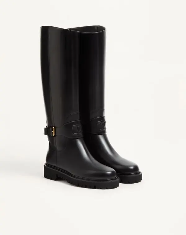 Valentino Garavani Vlogo Signature Calfskin Boots