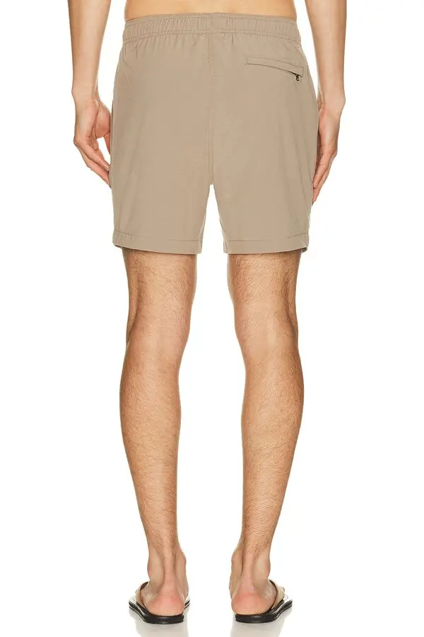 Onia Land To Water Short 6&quot - Cafe