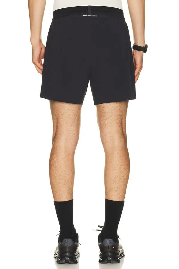 On 5" Performance Shorts