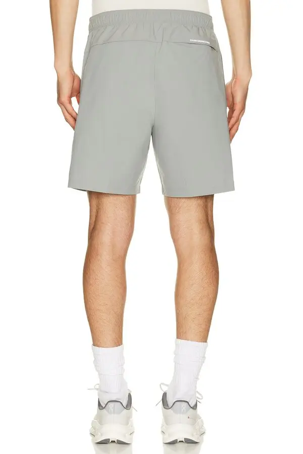 On 7" Core Shorts