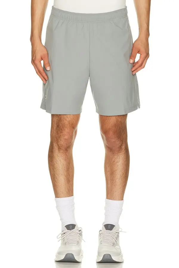 On 7 Core Shorts In Grey - Apollo