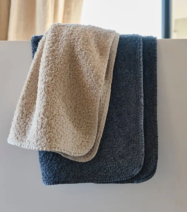 ABYSS & HABIDECOR Egyptian Cotton Super Pile Bath Sheet