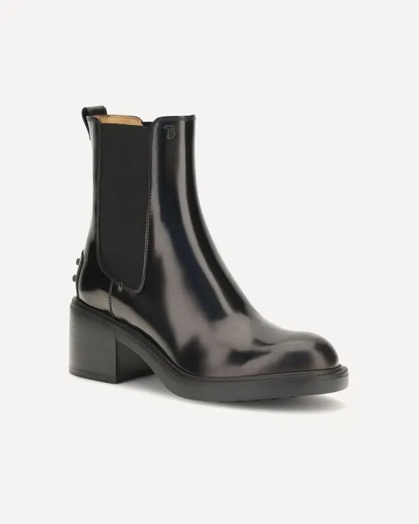 TOD'S Leather Chelsea Boots