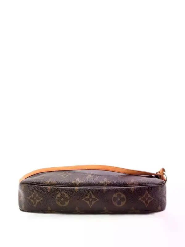 LOUIS VUITTON Pochette Accessoires Monogram Canvas Clutch Bag
