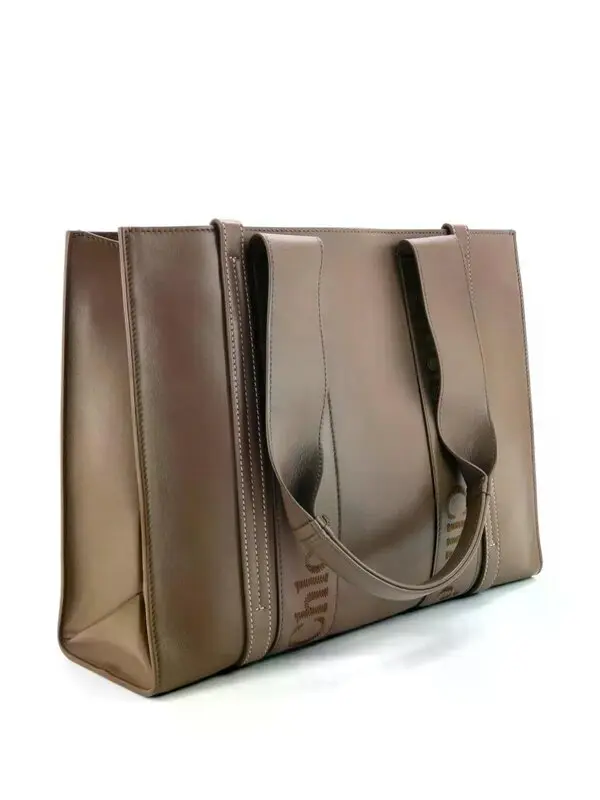 Chloé Woody Leather Medium Tote Bag