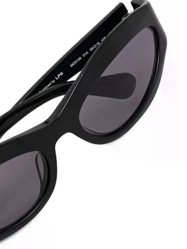 Oakley Oval Frame Sunglasses