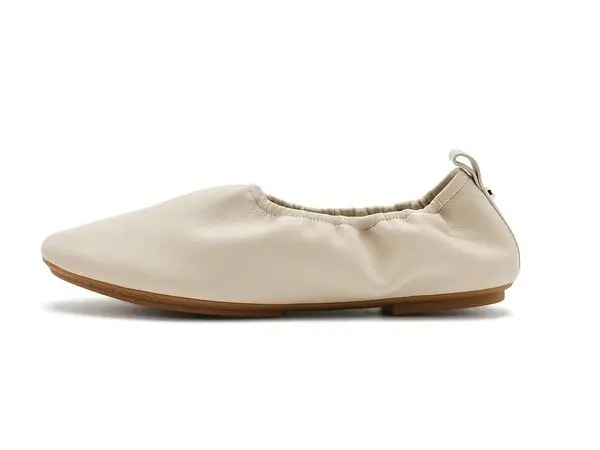 Fitflop Delicato Poise Leather Ballerinas Flat Dress Shoes - Beige