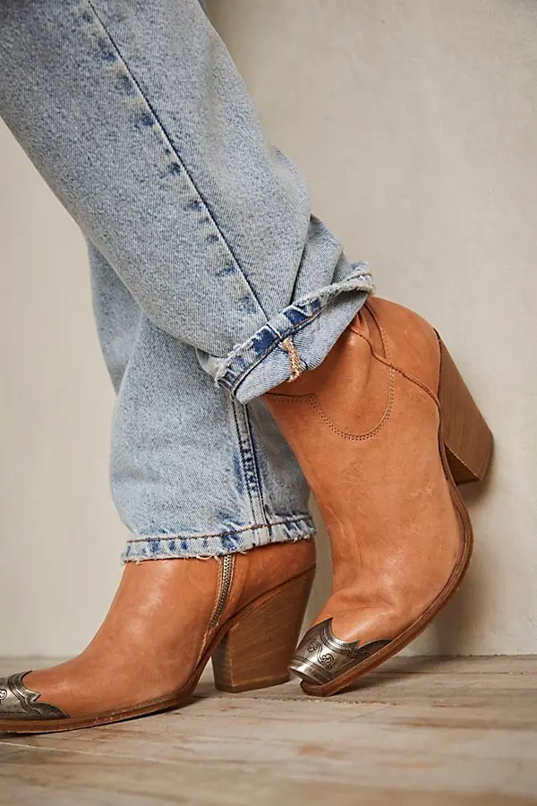 FP COLLECTION Brayden Western Boots - Brown