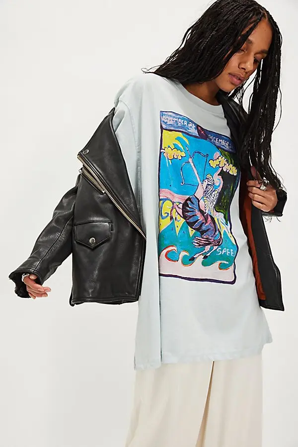 SABBI Graphic Horoscope Short Sleeve Tee - Sagittarius