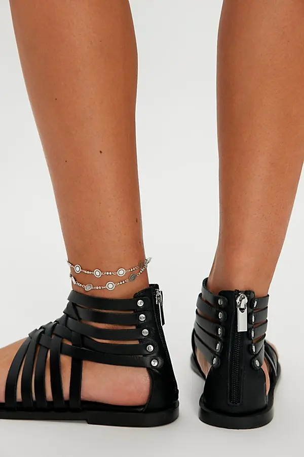 BRONX Gladiator Sandals With Stud Detailing - Black
