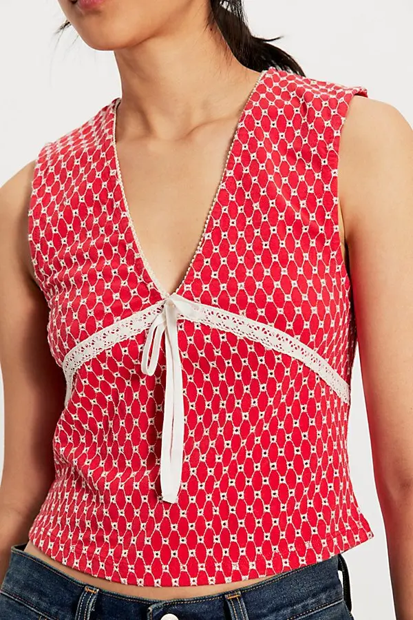 Free People Good Graces Cropped V-neck Tank Top With Lace Trim And Bow Detail - Red Combo