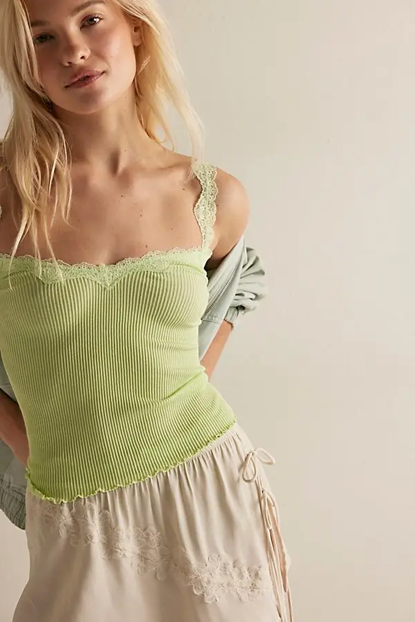 INTIMATELY Spring Fever Cami