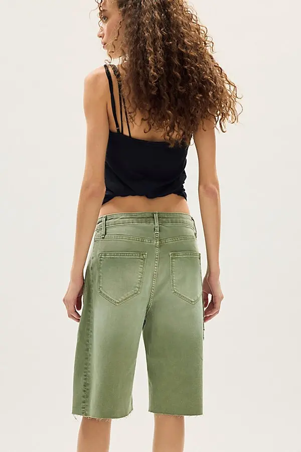 DRIFTWOOD Palmer Barrel Shorts With Floral Embroidery