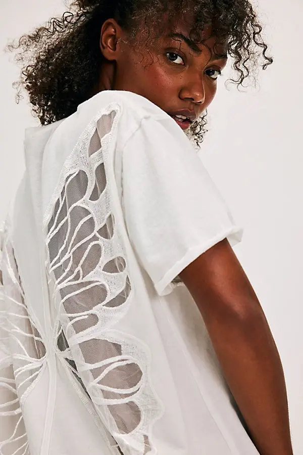 TRICIA FIX Oversized Butterfly Cutout T-shirt - Ivory