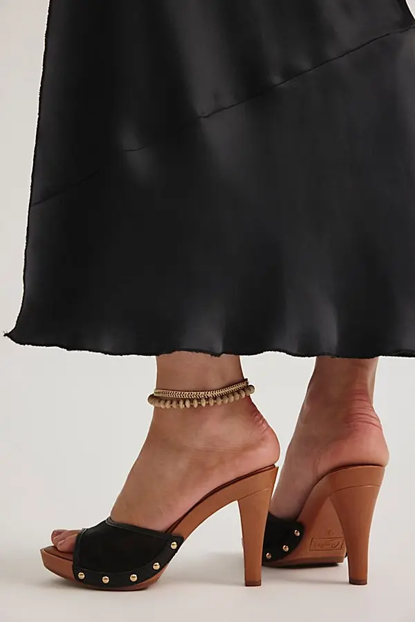 CANDIE'S Embellished Platform Clogs - Black Mesh